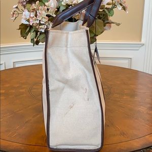 Hunter | Bags | Nwtrarelarge Hunter Tote | Poshmark